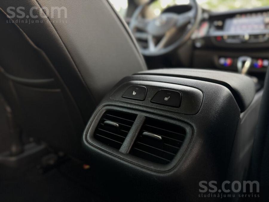 Balts Opel Insignia 2018 Jelgava, ar dzinēja tilpumu 2.00 L un nobraukumu 0 tūkst. km par 7900 €, foto 17 vietnē AUTOMOTO.COM.LV