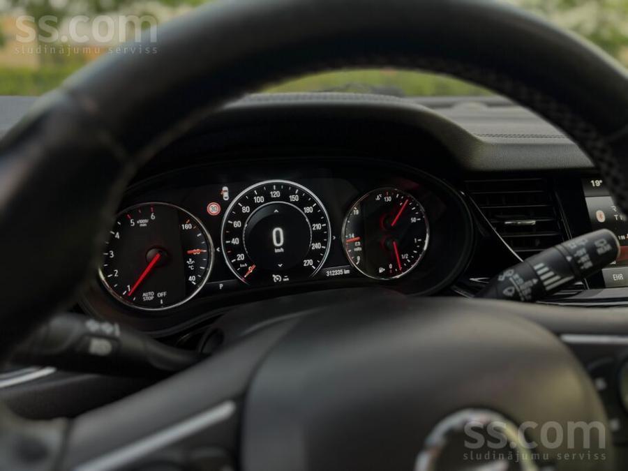 Balts Opel Insignia 2018 Jelgava, ar dzinēja tilpumu 2.00 L un nobraukumu 0 tūkst. km par 7900 €, foto 26 vietnē AUTOMOTO.COM.LV