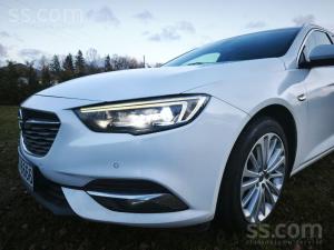 White Opel Insignia 2018 in Riga, with an engine capacity of 1.60 L and mileage of 244 thousand km for 8750 €, photo  on AUTOMOTO.COM.LV