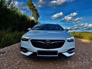 White Opel Insignia 2018 in Riga, with an engine capacity of 1.60 L and mileage of 0 thousand km for 9950 €, photo 3 on AUTOMOTO.COM.LV