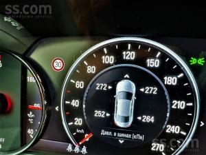 White Opel Insignia 2018 in Riga, with an engine capacity of 1.60 L and mileage of 0 thousand km for 9950 €, photo 11 on AUTOMOTO.COM.LV