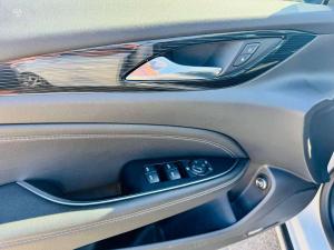 Balts Opel Insignia 2018 Kauņa, ar dzinēja tilpumu 1.96 L un nobraukumu 273 tūkst. km par 9000 €, foto 9 vietnē AUTOMOTO.COM.LV