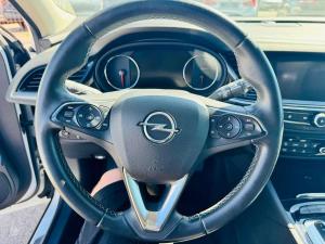Balts Opel Insignia 2018 Kauņa, ar dzinēja tilpumu 1.96 L un nobraukumu 273 tūkst. km par 9000 €, foto 14 vietnē AUTOMOTO.COM.LV