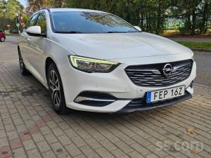 Balts Opel Insignia 2018 Rīga, ar dzinēja tilpumu 1.60 L un nobraukumu 293 tūkst. km par 5000 €, foto 5 vietnē AUTOMOTO.COM.LV