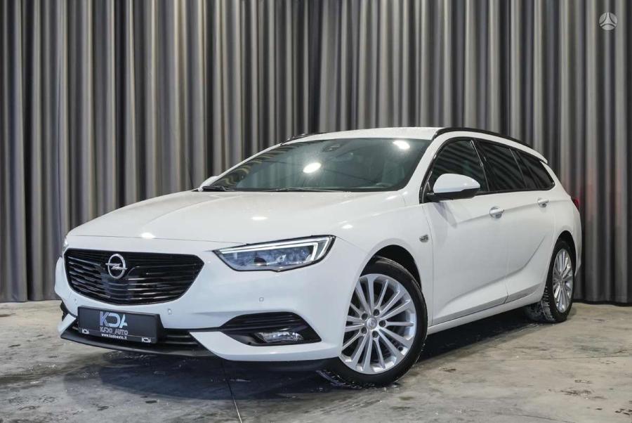 White Opel Insignia 2019 in Marijampole, with an engine capacity of 1.60 L and mileage of 191 thousand km for 10750 €, photo 5 on AUTOMOTO.COM.LV