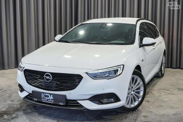 White Opel Insignia 2019 in Marijampole, with an engine capacity of 1.60 L and mileage of 191 thousand km for 10750 €, photo 4 on AUTOMOTO.COM.LV