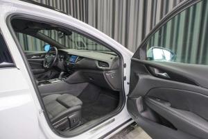 Balts Opel Insignia 2019 Marijampole, ar dzinēja tilpumu 1.60 L un nobraukumu 191 tūkst. km par 10750 €, foto 20 vietnē AUTOMOTO.COM.LV