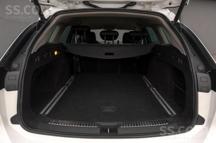 Balts Opel Insignia 2019 Jelgava, ar dzinēja tilpumu 2.00 L un nobraukumu 226 tūkst. km par 12000 €, foto 15 vietnē AUTOMOTO.COM.LV