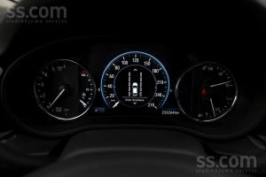 Balts Opel Insignia 2019 Jelgava, ar dzinēja tilpumu 2.00 L un nobraukumu 226 tūkst. km par 12000 €, foto 18 vietnē AUTOMOTO.COM.LV