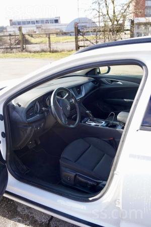 Balts Opel Insignia 2019 Rīga, ar dzinēja tilpumu 1.60 L un nobraukumu 209 tūkst. km par 9500 €, foto 7 vietnē AUTOMOTO.COM.LV