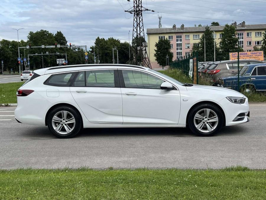 Balts Opel Insignia 2019 Narva, ar dzinēja tilpumu 1.60 L un nobraukumu 270 tūkst. km par 5999 €, foto 6 vietnē AUTOMOTO.COM.LV