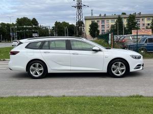 Balts Opel Insignia 2019 Narva, ar dzinēja tilpumu 1.60 L un nobraukumu 270 tūkst. km par 5999 €, foto 16 vietnē AUTOMOTO.COM.LV
