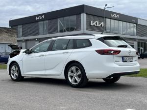 Balts Opel Insignia 2019 Narva, ar dzinēja tilpumu 1.60 L un nobraukumu 270 tūkst. km par 5999 €, foto 17 vietnē AUTOMOTO.COM.LV