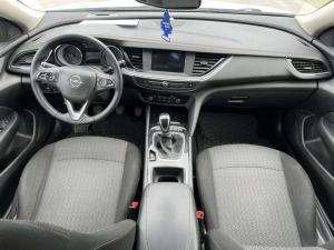 Balts Opel Insignia 2019 Narva, ar dzinēja tilpumu 1.60 L un nobraukumu 270 tūkst. km par 5999 €, foto 20 vietnē AUTOMOTO.COM.LV