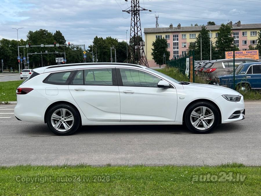 Balts Opel Insignia 2019 Narva, ar dzinēja tilpumu 1.60 L un nobraukumu 270 tūkst. km par 5999 €, foto 9 vietnē AUTOMOTO.COM.LV