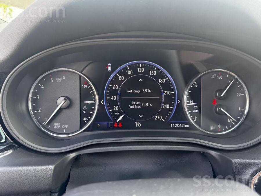 White Opel Insignia 2019 in Riga, with an engine capacity of 2.00 L and mileage of 112 thousand km for 12900 €, photo 13 on AUTOMOTO.COM.LV