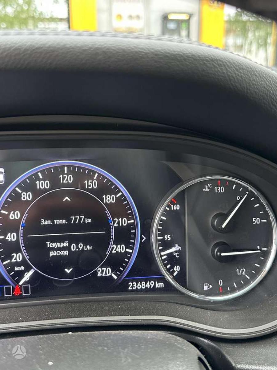 White Opel Insignia 2019 in Kaunas, with an engine capacity of 1.60 L and mileage of 230 thousand km for 11000 €, photo 10 on AUTOMOTO.COM.LV