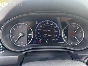 White Opel Insignia 2019 in Riga, with an engine capacity of 2.00 L and mileage of 116 thousand km for 12900 €, photo 7 on AUTOMOTO.COM.LV