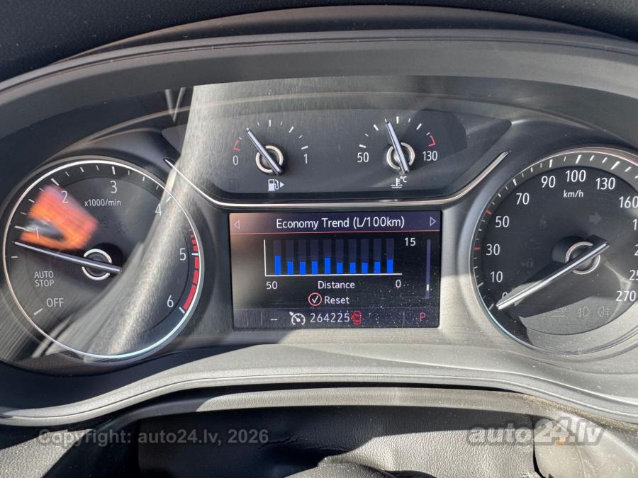 Balts Opel Insignia 2019 Keila, ar dzinēja tilpumu 1.60 L un nobraukumu 265 tūkst. km par 6500 €, foto 18 vietnē AUTOMOTO.COM.LV
