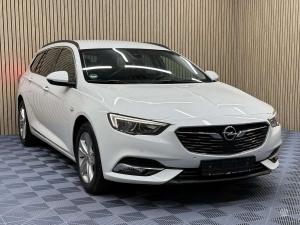White Opel Insignia 2020 in Marijampole, with an engine capacity of 1.96 L and mileage of 152 thousand km for 9500 €, photo  on AUTOMOTO.COM.LV