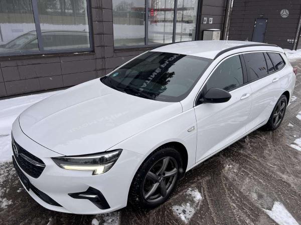 White Opel Insignia 2021 in Utena, with an engine capacity of 1.50 L and mileage of 230 thousand km for 9500 €, photo 5 on AUTOMOTO.COM.LV