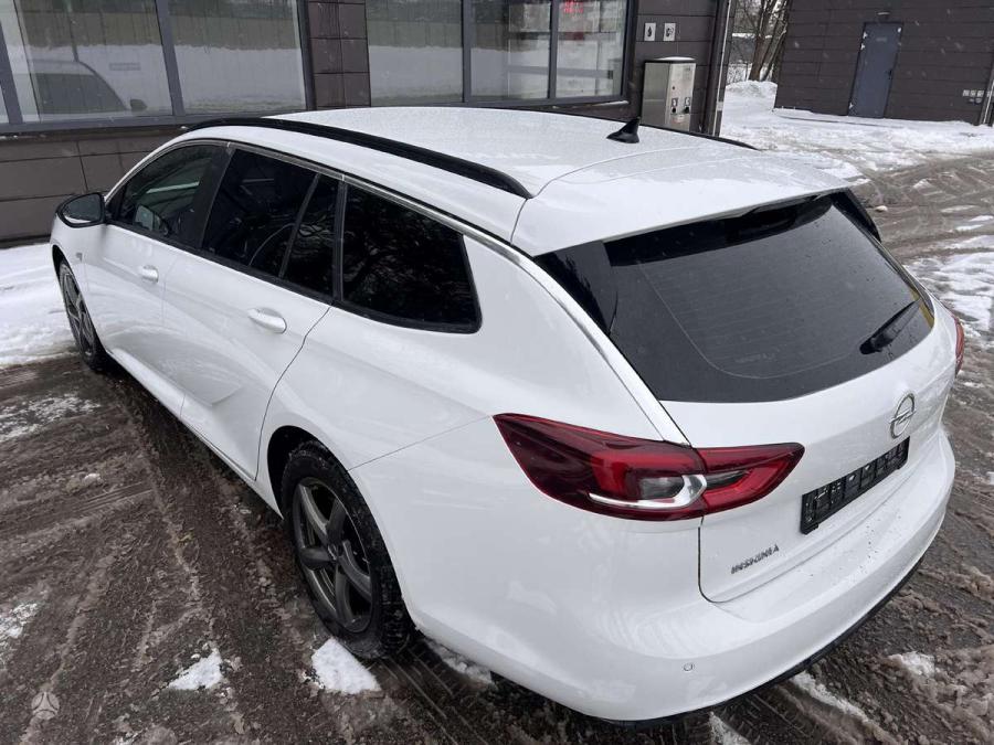 White Opel Insignia 2021 in Utena, with an engine capacity of 1.50 L and mileage of 230 thousand km for 9500 €, photo 10 on AUTOMOTO.COM.LV