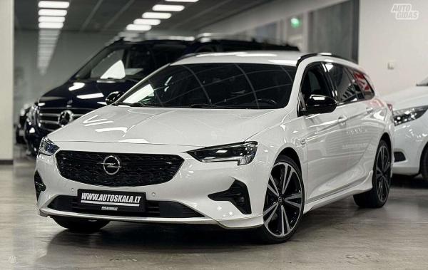 White Opel Insignia 2021 in Klaipeda, with an engine capacity of 2.00 L and mileage of 232 thousand km for 15950 €, photo 5 on AUTOMOTO.COM.LV