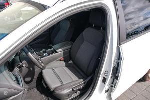 White Opel Insignia 2021 in Marijampole, with an engine capacity of 1.96 L and mileage of 114 thousand km for 11950 €, photo 30 on AUTOMOTO.COM.LV