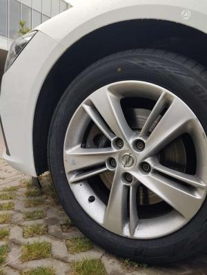 White Opel Insignia 2021 in Vilnius, with an engine capacity of 1.50 L and mileage of 195 thousand km for 9990 €, photo 25 on AUTOMOTO.COM.LV