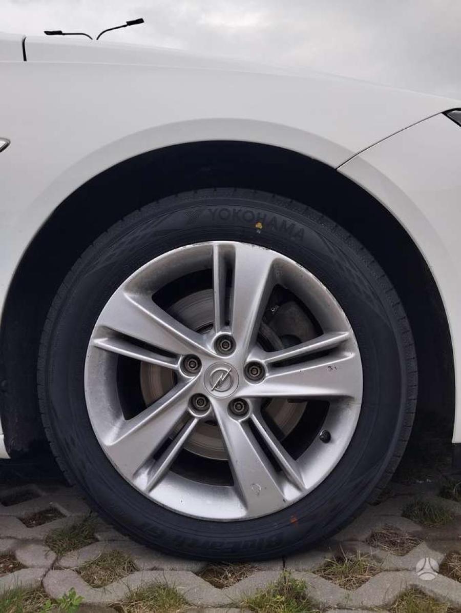 White Opel Insignia 2021 in Vilnius, with an engine capacity of 1.50 L and mileage of 195 thousand km for 9990 €, photo 27 on AUTOMOTO.COM.LV