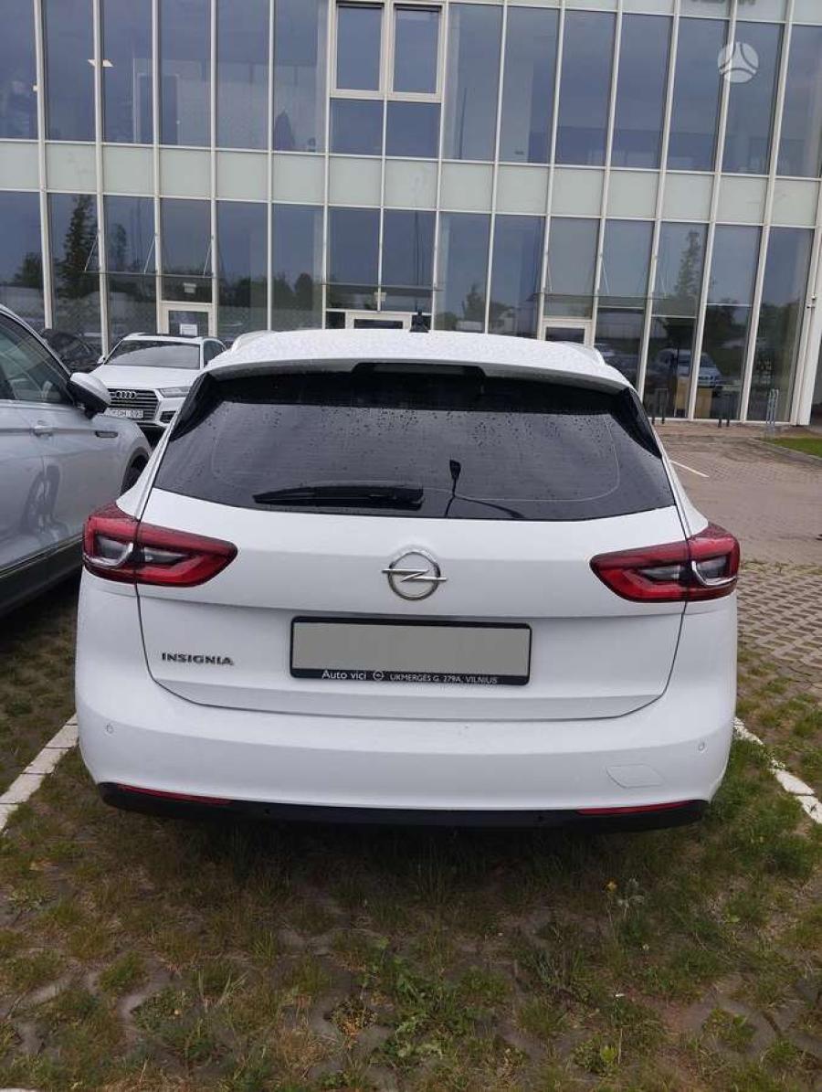 White Opel Insignia 2021 in Vilnius, with an engine capacity of 1.50 L and mileage of 195 thousand km for 9990 €, photo 34 on AUTOMOTO.COM.LV