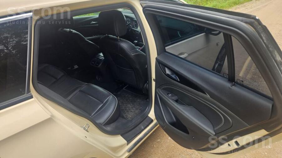 Dzeltens Opel Insignia 2019 Valmiera, ar dzinēja tilpumu 1.60 L un nobraukumu 139 tūkst. km par 7500 €, foto 10 vietnē AUTOMOTO.COM.LV