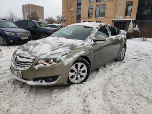 Yellow Opel Insignia 2015 in Vilnius, with an engine capacity of 1.96 L and mileage of 150 thousand km for 5650 €, photo  on AUTOMOTO.COM.LV