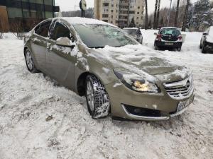 Yellow Opel Insignia 2015 in Vilnius, with an engine capacity of 1.96 L and mileage of 150 thousand km for 5650 €, photo 3 on AUTOMOTO.COM.LV
