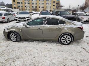 Yellow Opel Insignia 2015 in Vilnius, with an engine capacity of 1.96 L and mileage of 150 thousand km for 5650 €, photo 8 on AUTOMOTO.COM.LV