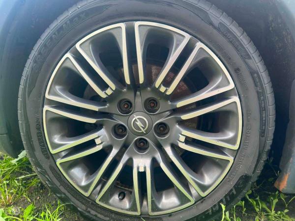 Dzeltens Opel Insignia 2014 Viļņa, ar dzinēja tilpumu 1.96 L un nobraukumu 230 tūkst. km par 5200 €, foto 2 vietnē AUTOMOTO.COM.LV