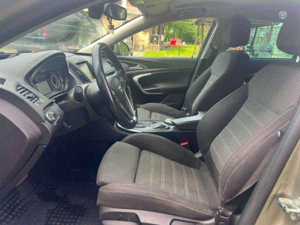 Dzeltens Opel Insignia 2014 Viļņa, ar dzinēja tilpumu 1.96 L un nobraukumu 230 tūkst. km par 5200 €, foto 9 vietnē AUTOMOTO.COM.LV