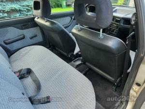 Smilšu krāsa Opel Kadett 1991 Tallina, ar dzinēja tilpumu 1.40 L un nobraukumu 102 tūkst. km par 3000 €, foto 4 vietnē AUTOMOTO.COM.LV
