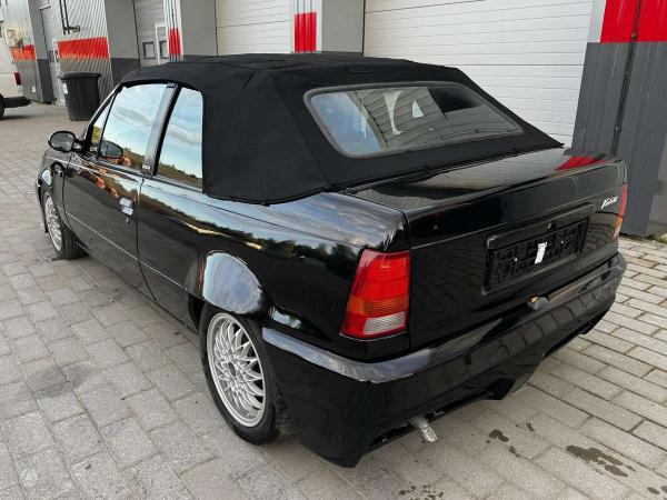 Black Opel Kadett 1992 in Haapsalu, with an engine capacity of 2.00 L and mileage of 161 thousand km for 4500 €, photo 4 on AUTOMOTO.COM.LV
