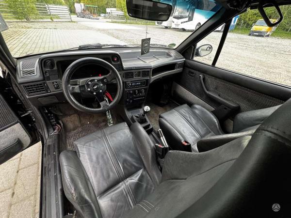 Black Opel Kadett 1992 in Haapsalu, with an engine capacity of 2.00 L and mileage of 161 thousand km for 4500 €, photo 9 on AUTOMOTO.COM.LV