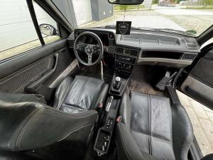 Melns Opel Kadett 1992 Hāpsalu, ar dzinēja tilpumu 2.00 L un nobraukumu 161 tūkst. km par 4500 €, foto 15 vietnē AUTOMOTO.COM.LV