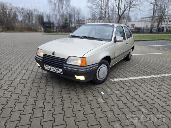Brown Opel Kadett 1987 in Riga, with an engine capacity of 1.30 L and mileage of 0 thousand km for 1800 €, photo 1 on AUTOMOTO.COM.LV