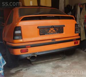 Orange Opel Kadett 1990 in Liepaja, with an engine capacity of 2.50 L and mileage of 221 thousand km for 3550 €, photo 5 on AUTOMOTO.COM.LV