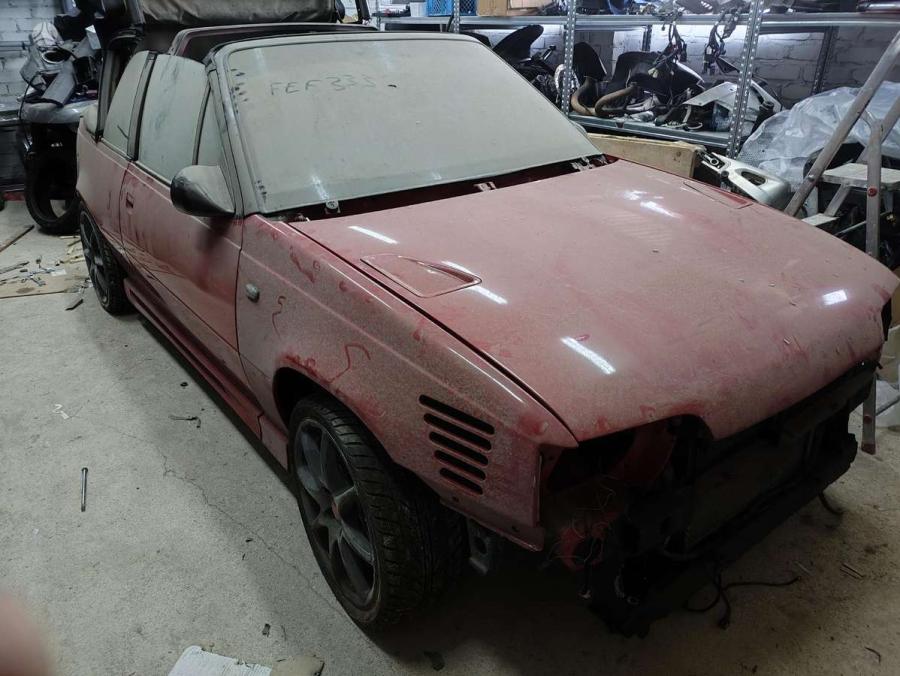 Sarkans Opel Kadett 1990 Tauragė, ar dzinēja tilpumu 2.00 L un nobraukumu 20 tūkst. km par 7250 €, foto 15 vietnē AUTOMOTO.COM.LV