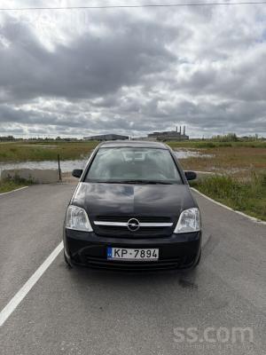 Melns Opel Meriva 2004 Liepāja, ar dzinēja tilpumu 1.70 L un nobraukumu 265 tūkst. km par 1700 €, foto 3 vietnē AUTOMOTO.COM.LV