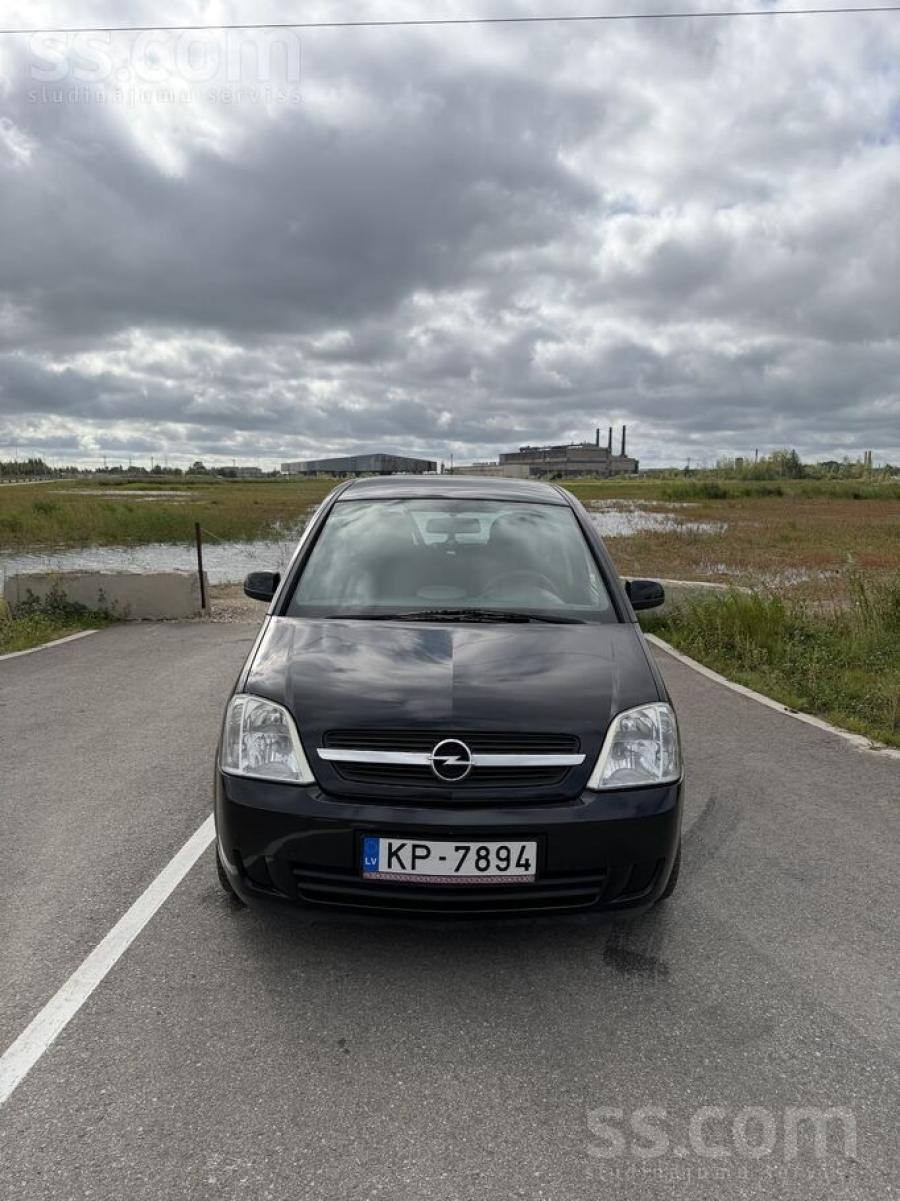Melns Opel Meriva 2004 Liepāja, ar dzinēja tilpumu 1.70 L un nobraukumu 265 tūkst. km par 1700 €, foto 3 vietnē AUTOMOTO.COM.LV