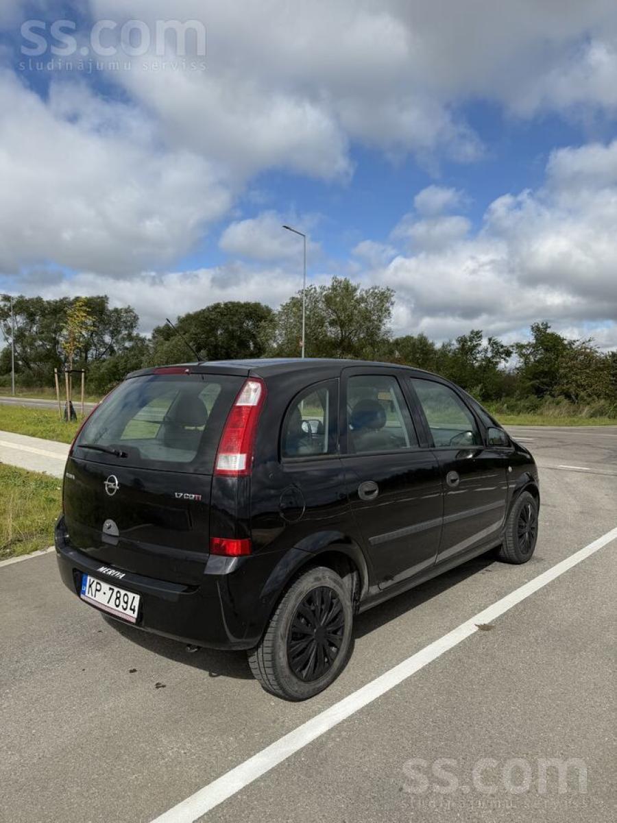 Melns Opel Meriva 2004 Liepāja, ar dzinēja tilpumu 1.70 L un nobraukumu 265 tūkst. km par 1700 €, foto 5 vietnē AUTOMOTO.COM.LV