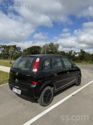 Black Opel Meriva 2004 in Liepaja, with an engine capacity of 1.70 L and mileage of 265 thousand km for 1700 €, photo 5 on AUTOMOTO.COM.LV