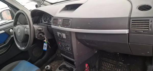 Melns Opel Meriva 2005 Valmiera, ar dzinēja tilpumu 1.70 L un nobraukumu 258 tūkst. km par 1450 €, foto 9 vietnē AUTOMOTO.COM.LV