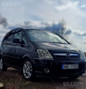 Black Opel Meriva 2007 in Daugavpils, with an engine capacity of 1.70 L and mileage of 305 thousand km for 1400 €, photo 6 on AUTOMOTO.COM.LV